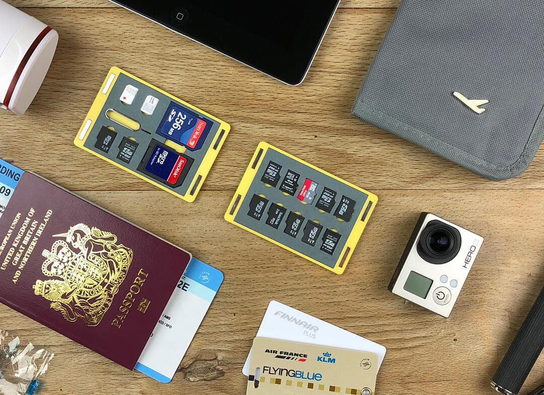 Cardpackr is an Expandable Magnetic Case for Storing Memory Cards ...