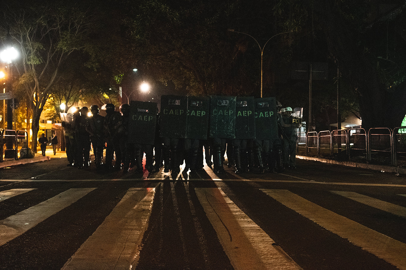 Pro Tips for Photojournalism at Protests and Riots | PetaPixel