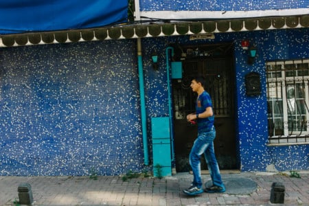 7 Habits of Boring Street Photography | PetaPixel