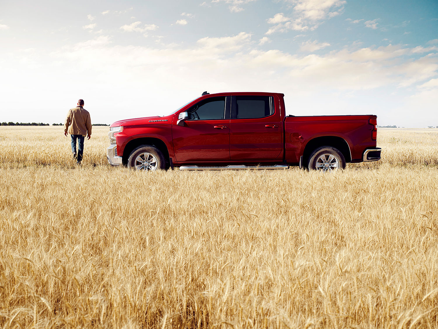 Behind the Scenes on a Chevy Silverado Shoot Spanning 31 Days | PetaPixel