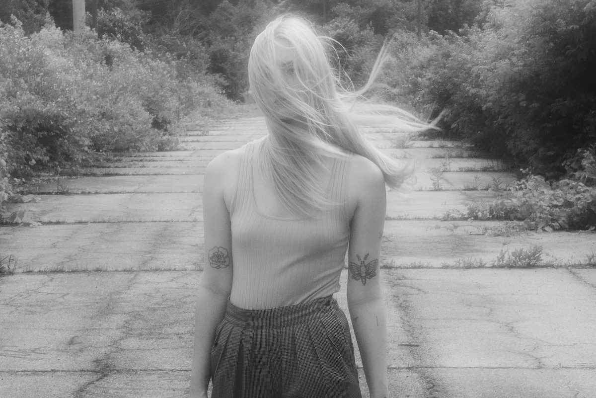 Perfect Imperfections: Using a Flawed Camera Lens for Creative Photos ...