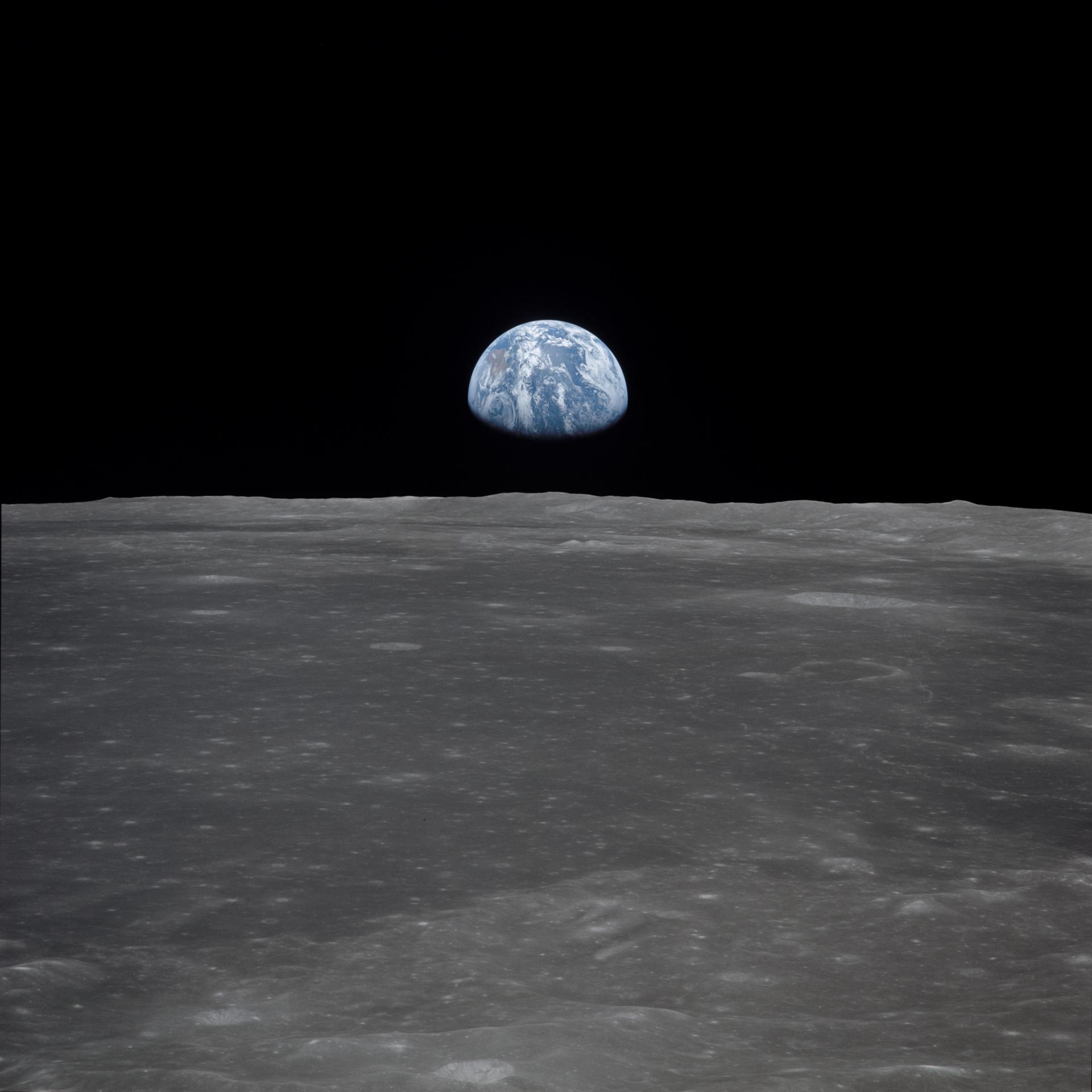 13 of the Most Popular Photos in NASA's Archive | PetaPixel
