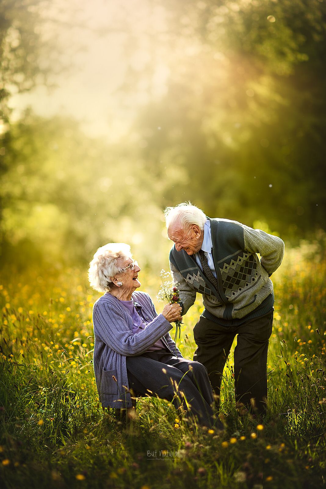This Photographer Has Elderly Couples Pose for Engagement-style Photos ...