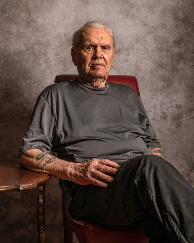 Portraits of Honor: Photographing the Last of the WWII Veterans | PetaPixel