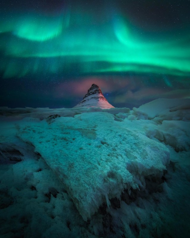 A Mini Guide on When, Where and How to Photograph the Aurora | PetaPixel