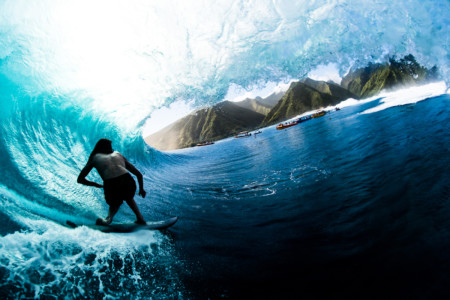 Chasing the Ultimate Surfing Shot with Teenage Photographer Leroy ...