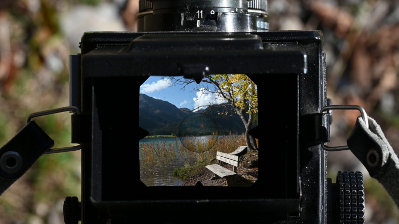 I Built This DIY Camera Rig for Shooting Through-the-Viewfinder Videos ...