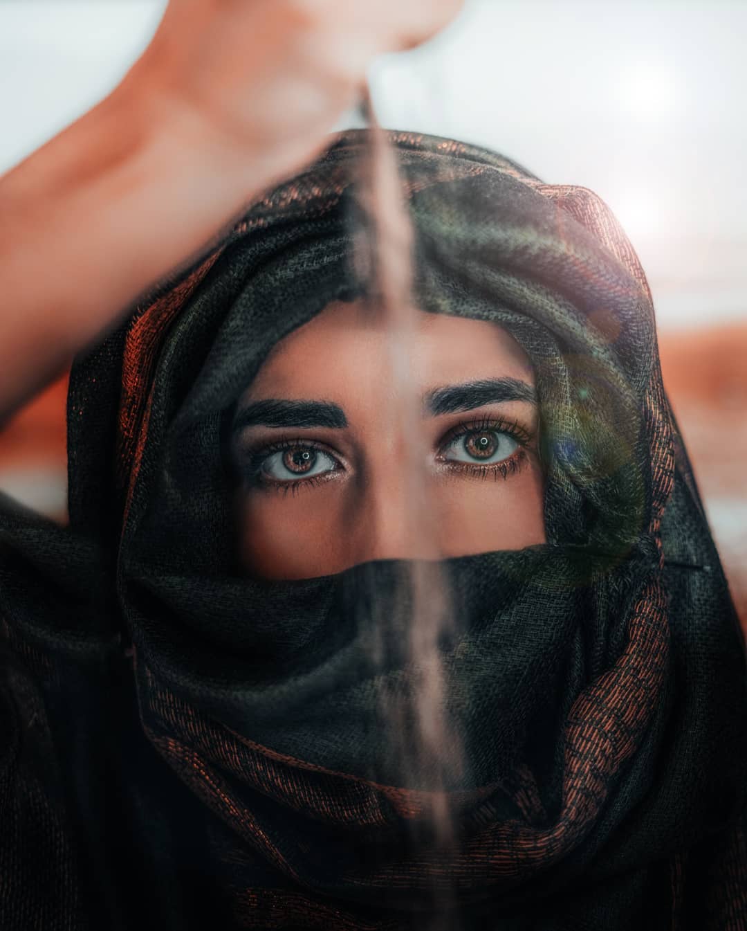 This Photographer Uses Clever Tricks To Shoot Striking Portraits
