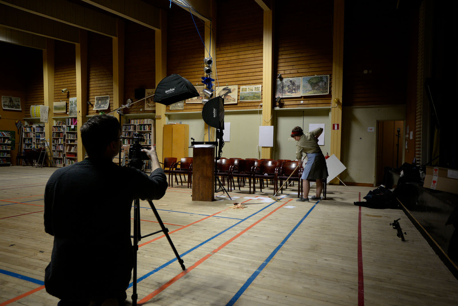 Shooting a Photo of Politicians' Empty Campaign Promises | PetaPixel