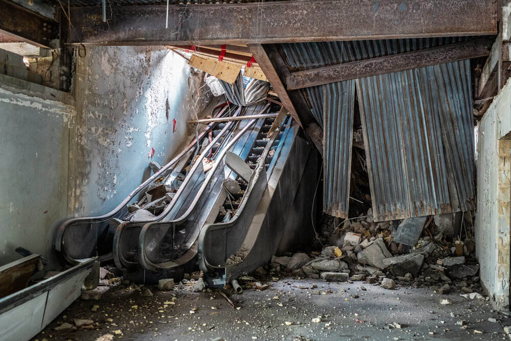 Photographing the Demise of Martin Tower | PetaPixel