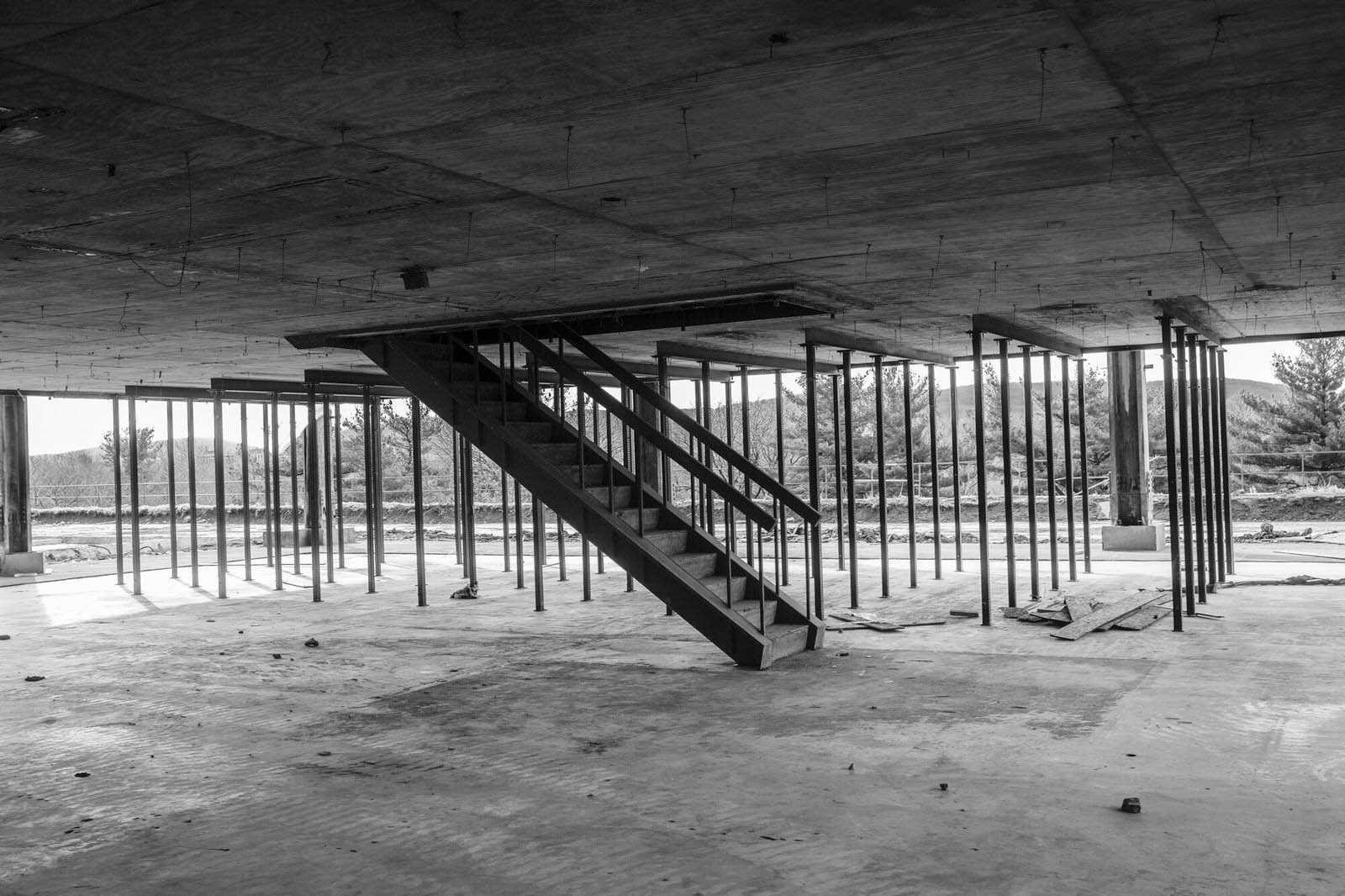 Photographing the Demise of Martin Tower | PetaPixel