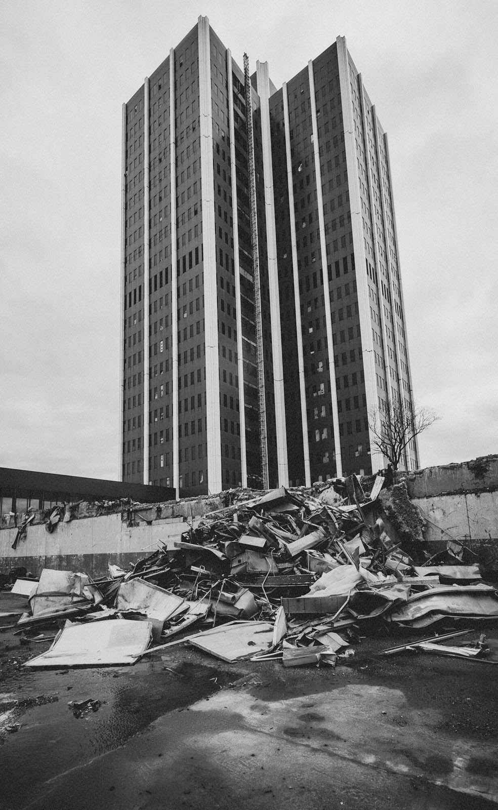 Photographing the Demise of Martin Tower | PetaPixel