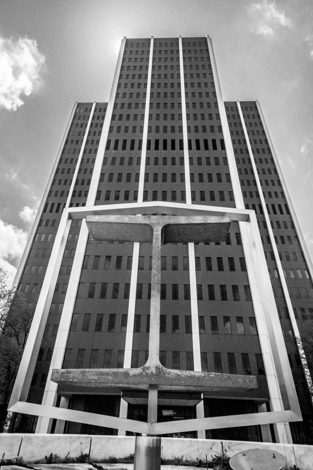 Photographing the Demise of Martin Tower | PetaPixel