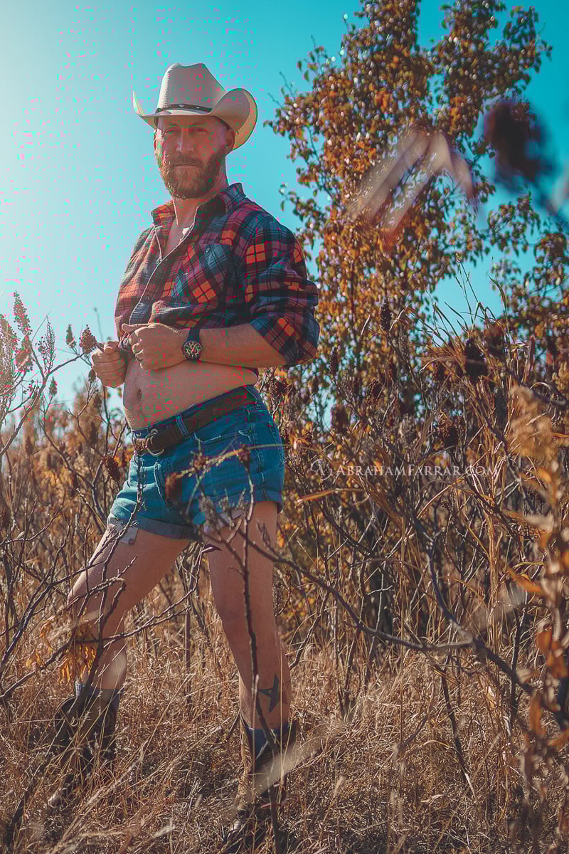 Dad Bod: Recreating Modern Senior Pictures with Dads as 'Models ...
