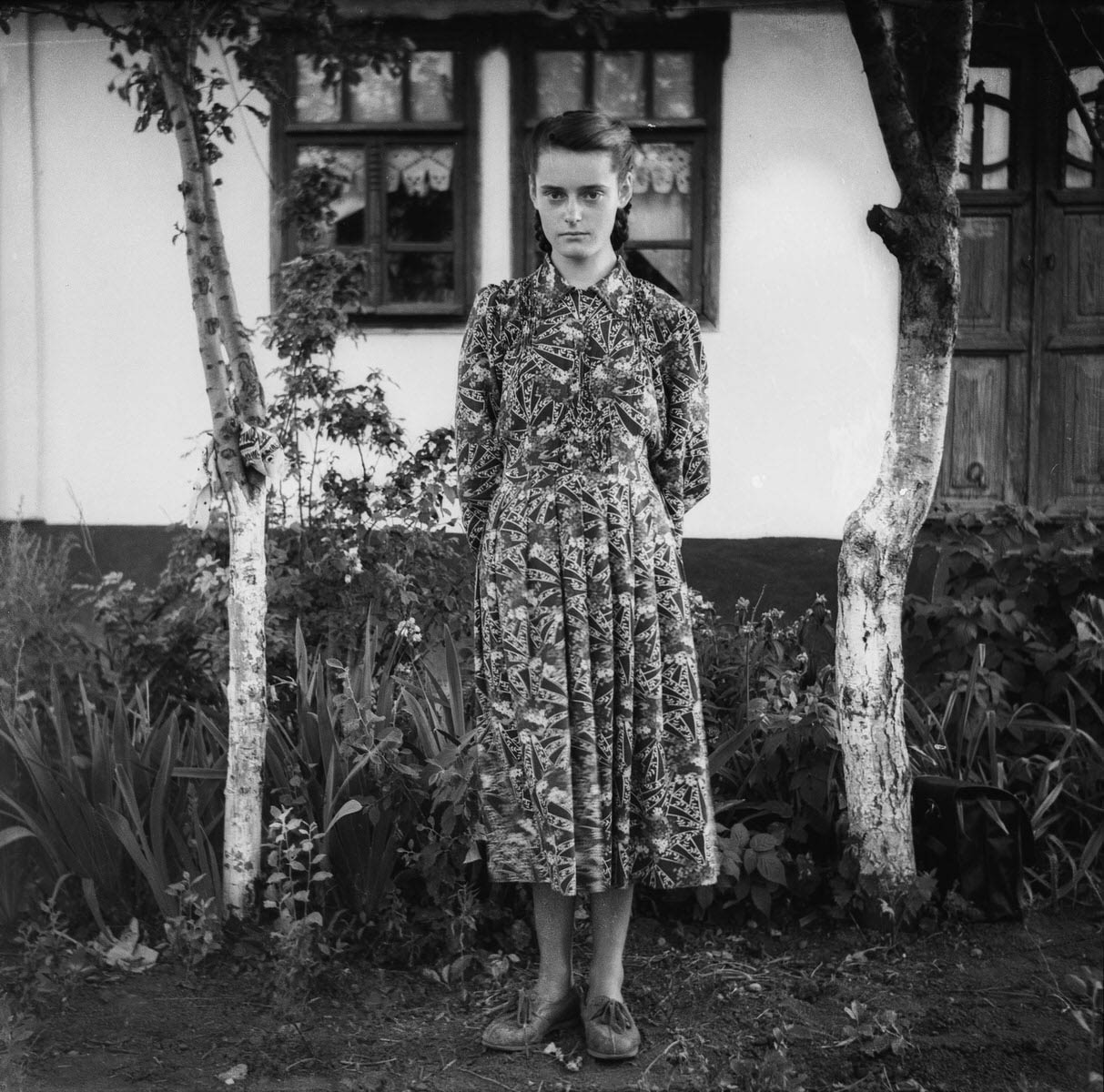 Remarkable Photos of Soviet Village Life Found In Abandoned House ...