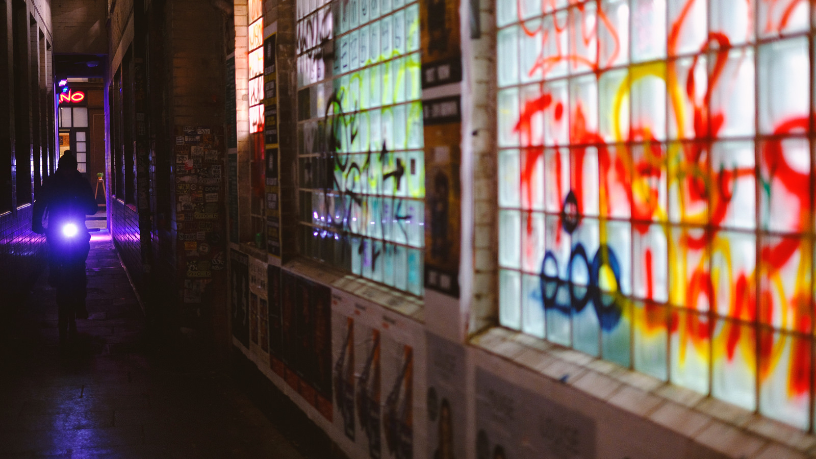 11 Secrets to Up Your Night Street Photography Game | PetaPixel