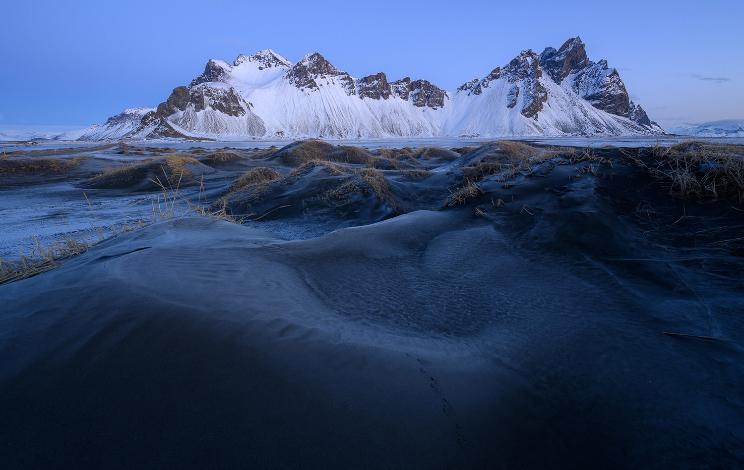 How to Shoot Powerful Foregrounds | PetaPixel