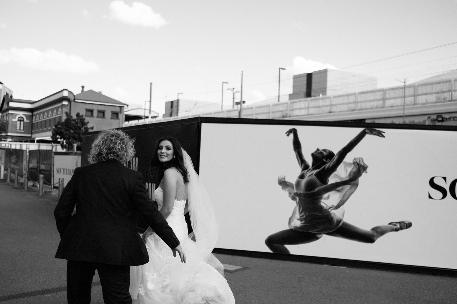 How the Magic of Street Photography Can Inform Our Wedding Photos ...