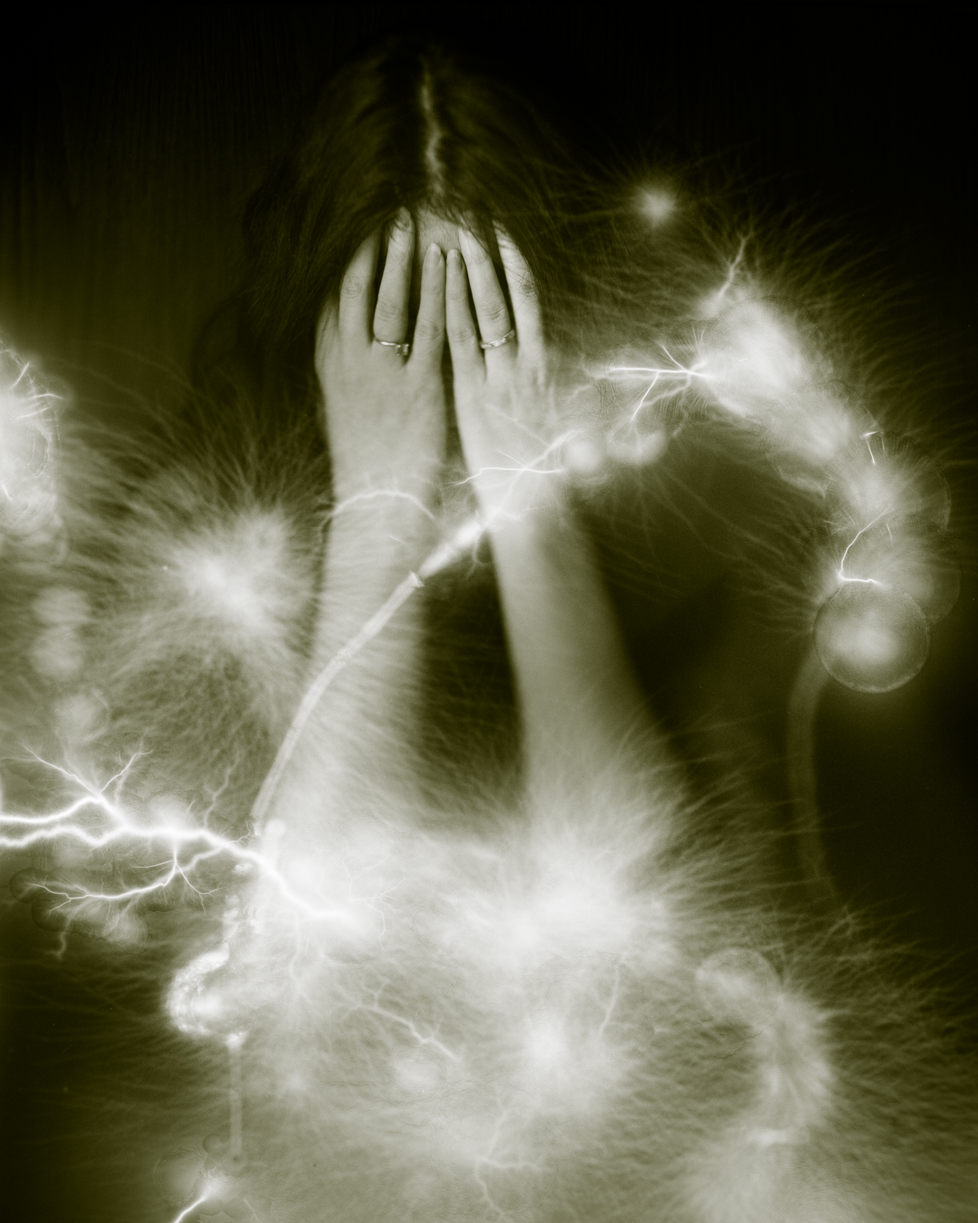 This is What Happens When You Zap Exposed Film with Static Electricity ...