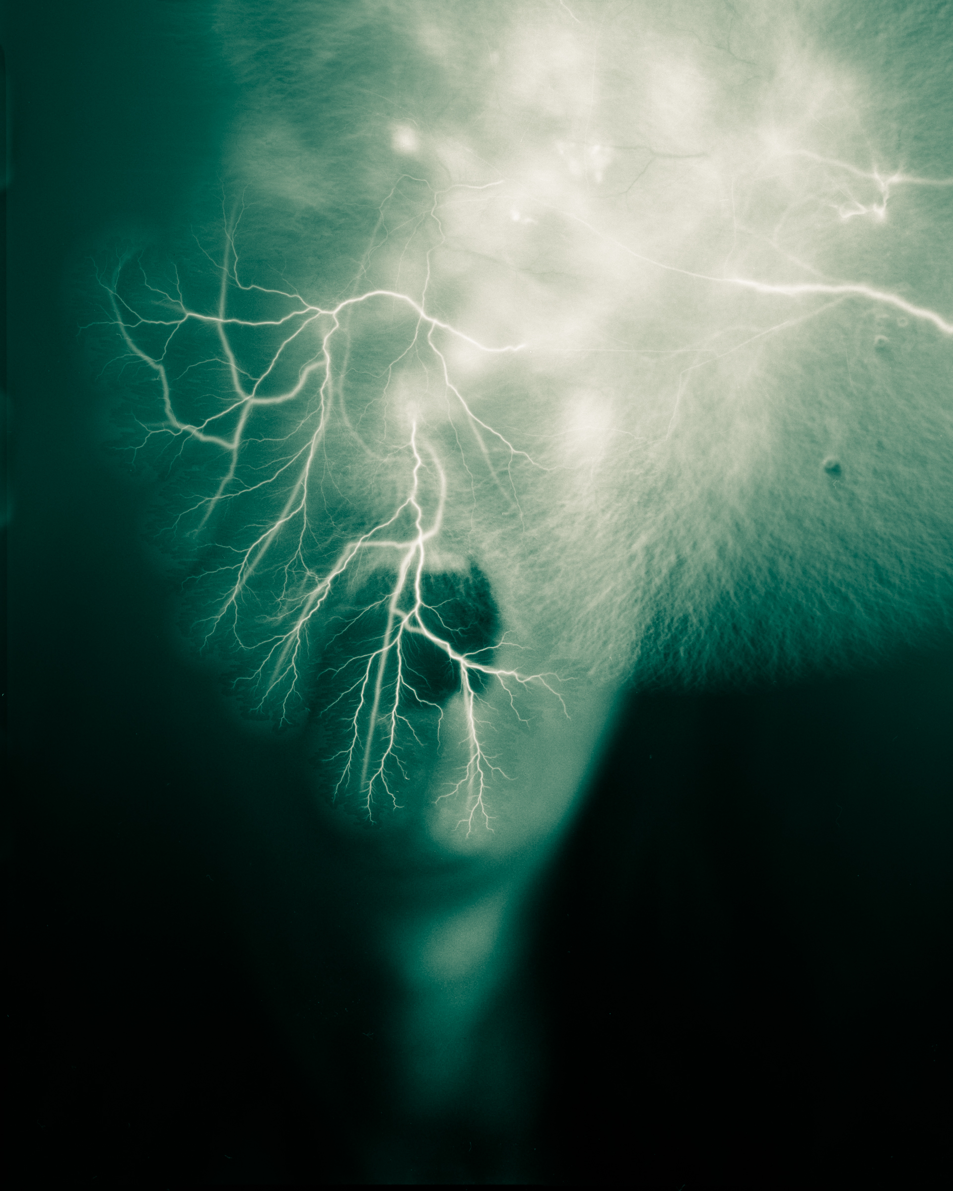 This is What Happens When You Zap Exposed Film with Static Electricity ...