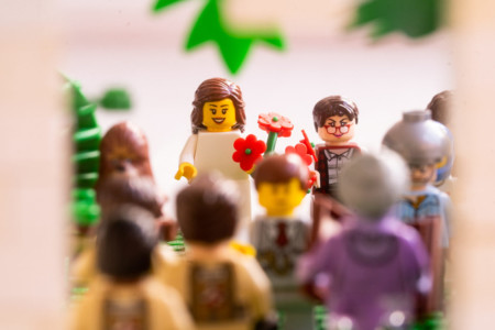 Isolated Photographer Shoots LEGO Wedding to Stay Creative | PetaPixel