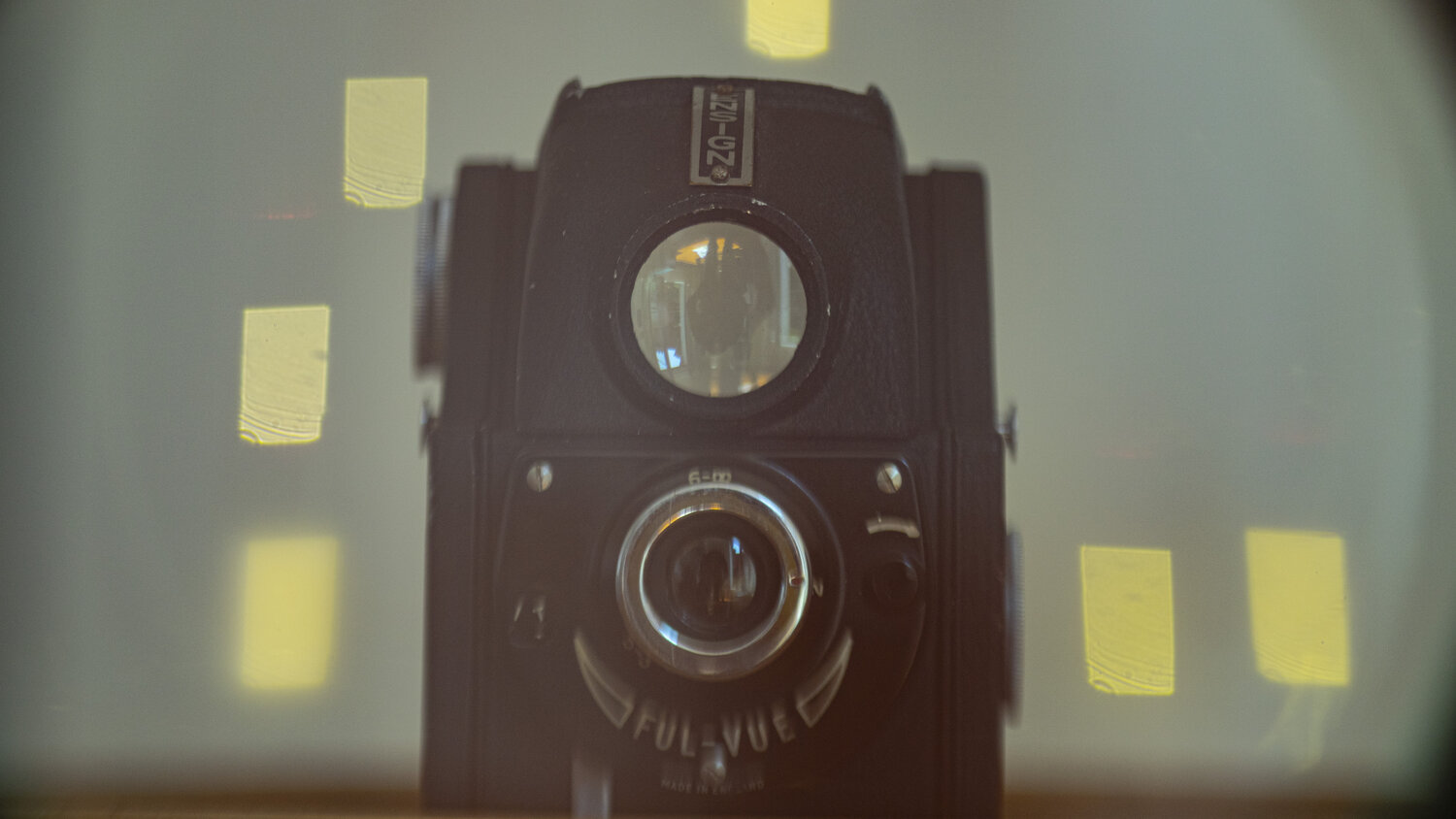 This Photographer Made a Working Camera Lens Out of LEGO | PetaPixel