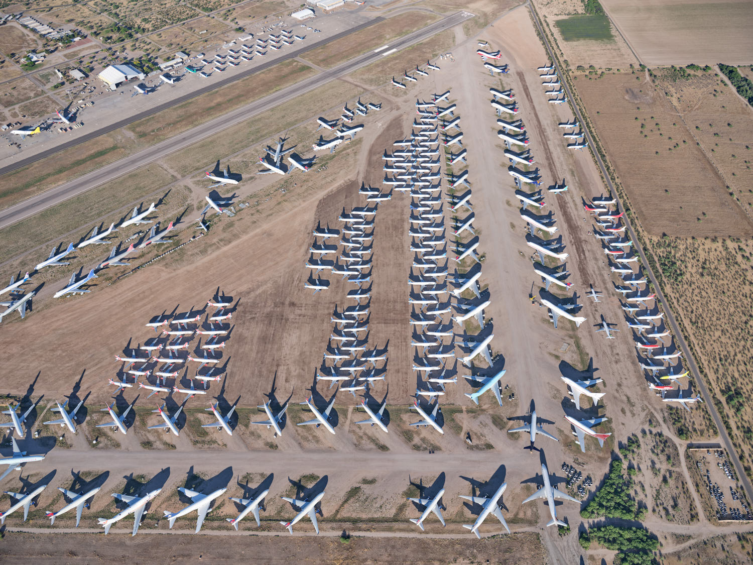 Aerial Photos of Grounded Jets Across the USA | PetaPixel