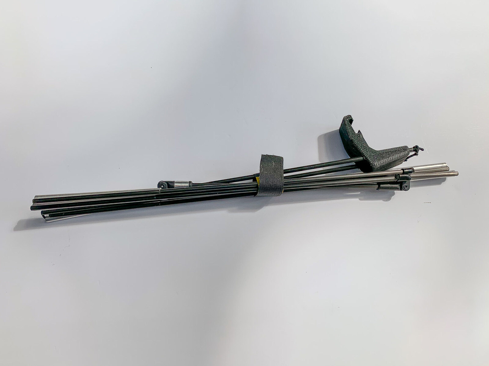 Make This DIY 2-Legged Leaning Light Stand for Tight Indoor Shoots ...