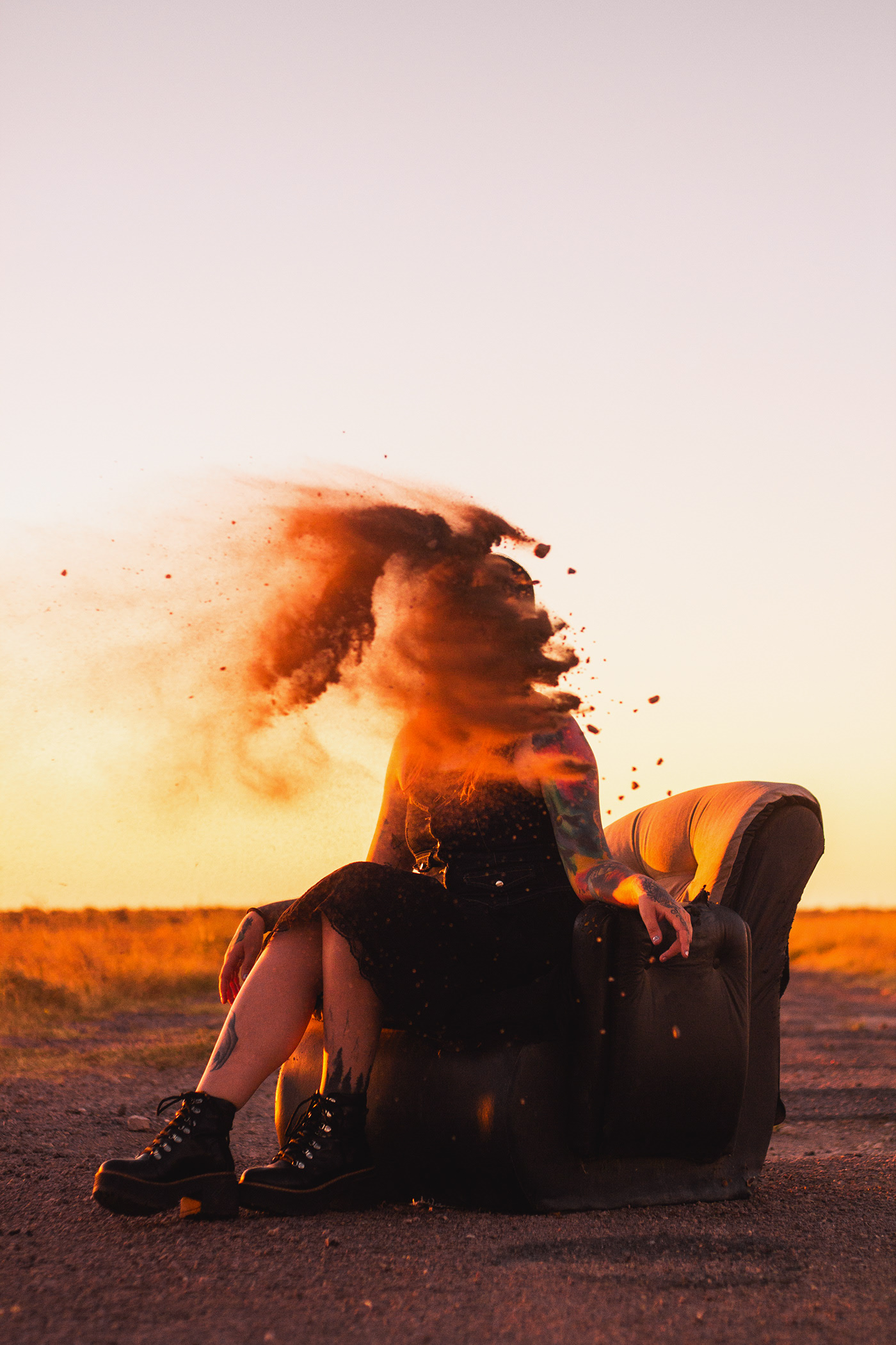 Photographer Documents Her Struggle with Bipolar Disorder | PetaPixel