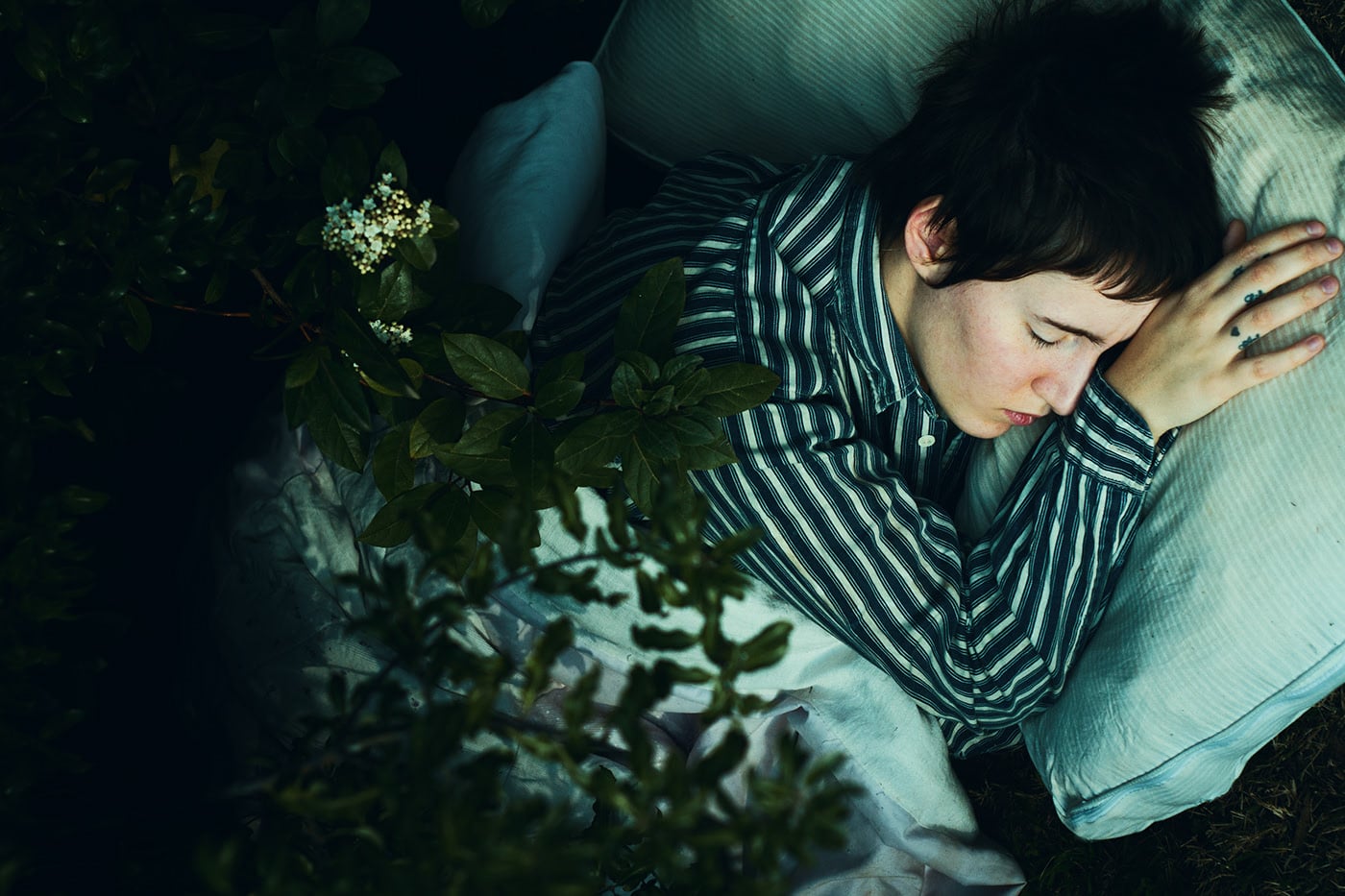 Photographer Documents Her Struggle with Bipolar Disorder | PetaPixel