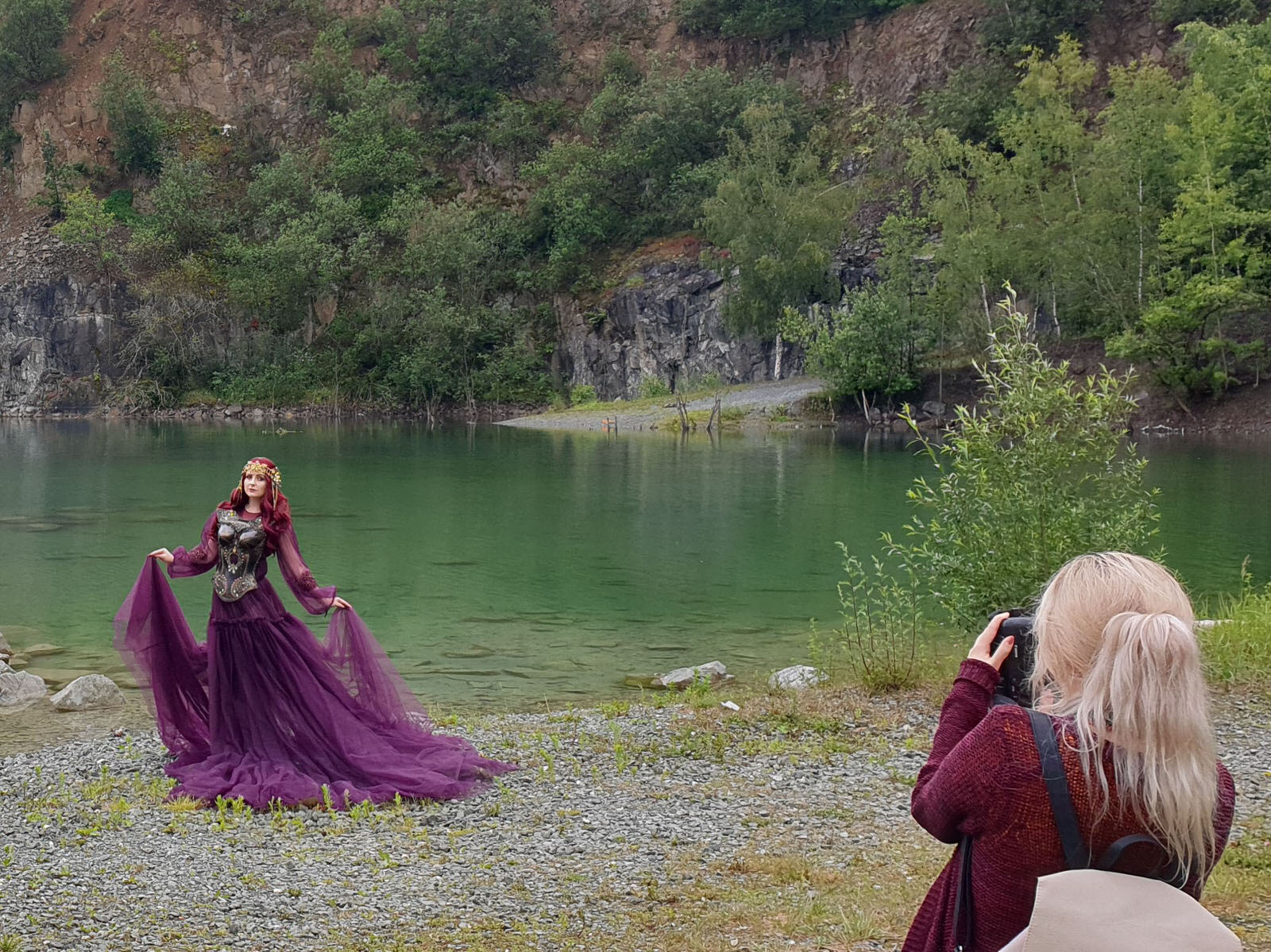 How I Shoot High-End Portraits with Low-End Budgets | PetaPixel