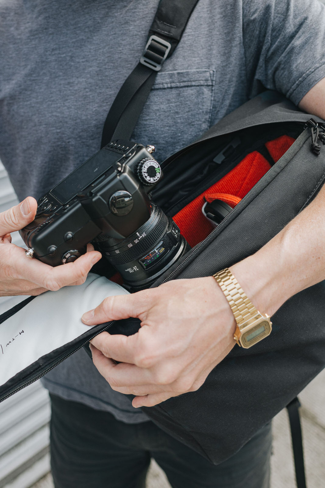 Moment Unveils the Travelwear Line: A Backpack and Tote to Work ...