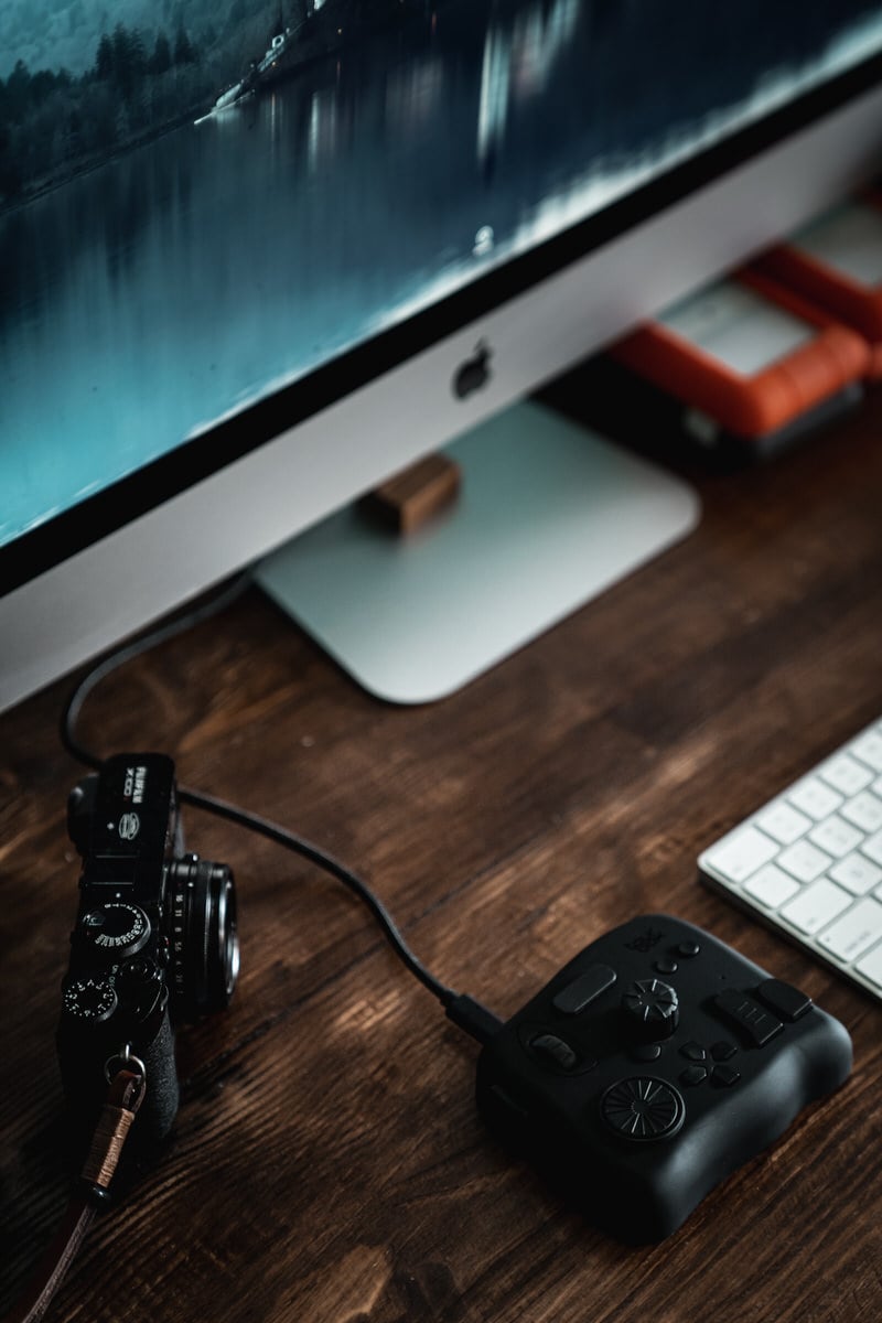 Review: The TourBox is My New Favorite Editing Tool | PetaPixel