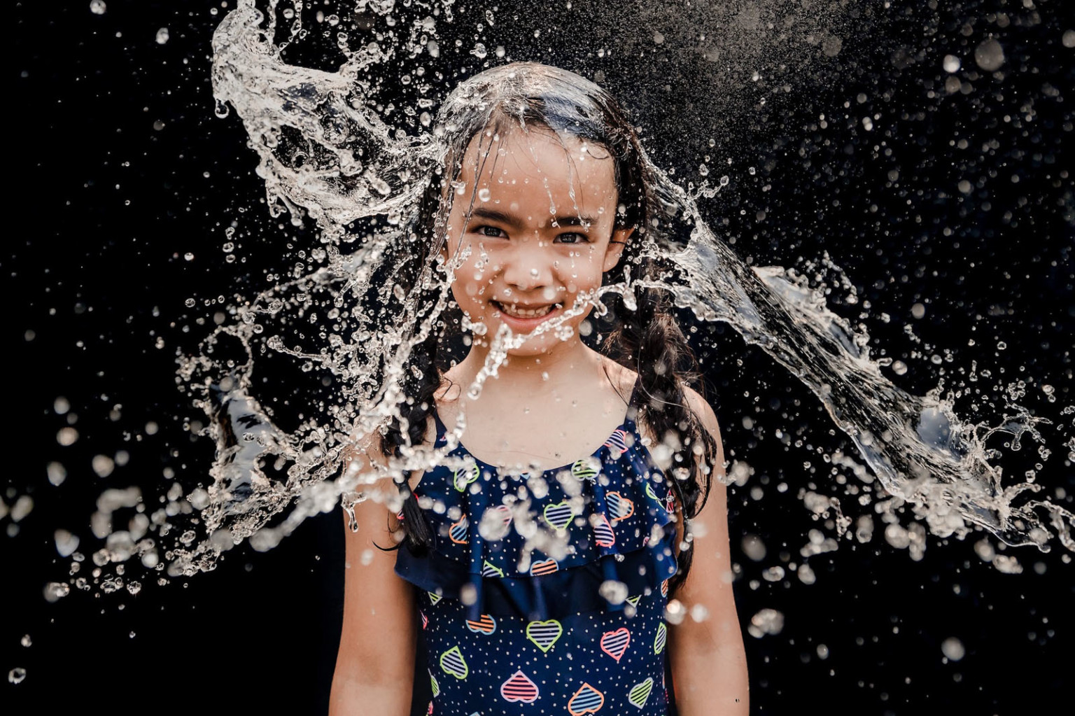 How to Shoot 'Water Hat' Portraits On the Cheap | PetaPixel