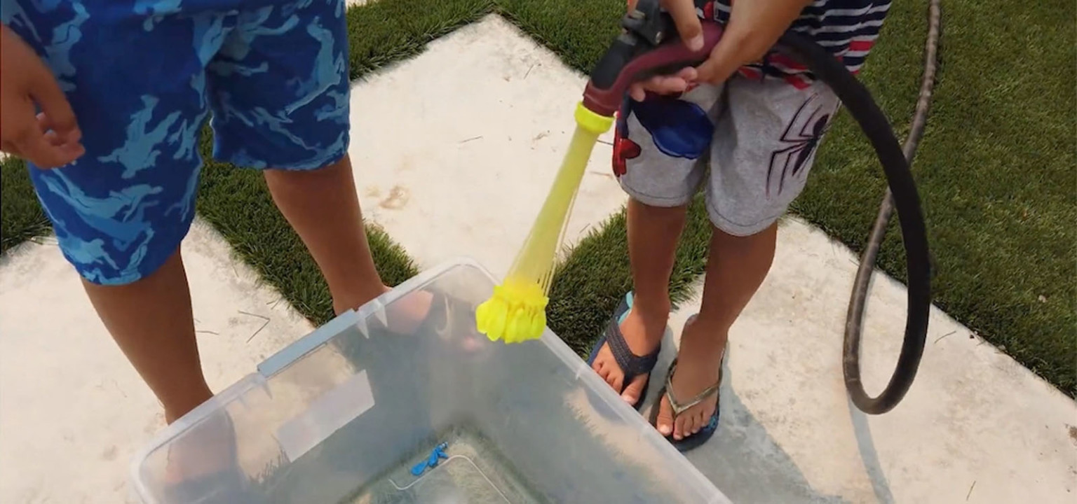 How to Shoot 'Water Hat' Portraits On the Cheap | PetaPixel