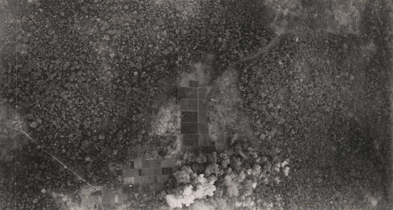 These Photos Were Shot Handheld Out a B-24 Bomb Bay in WWII | PetaPixel