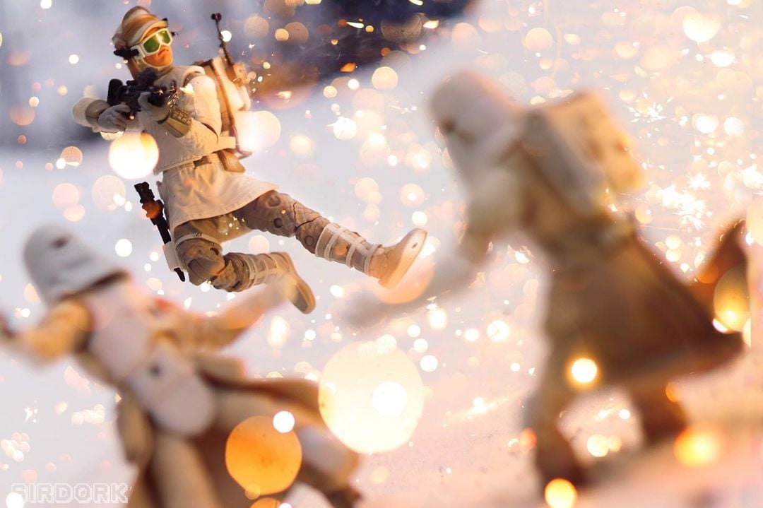 This Toy Photographer Uses Practical Effects for Amazing Action Photos ...
