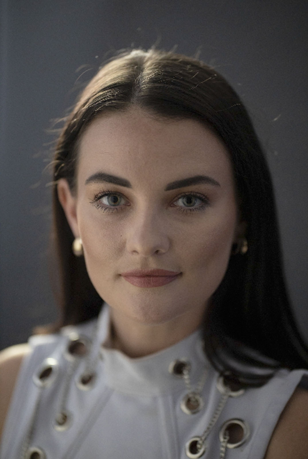 5 Window Light Portrait Positions | PetaPixel