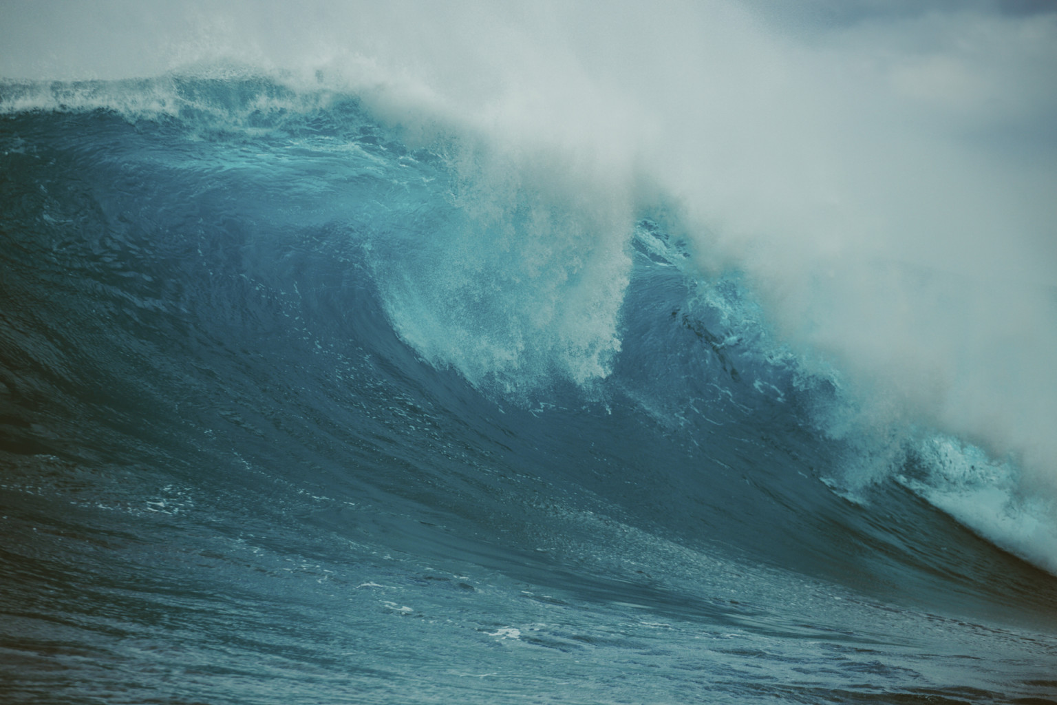 Red Bull Showcases Women Photographers Capturing Hawaii's Big Wave ...
