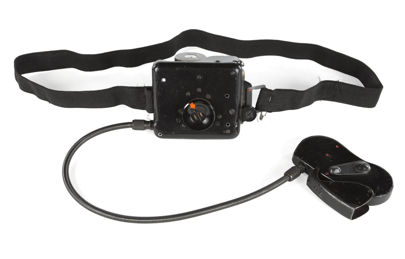 A Trove of Clever KGB Spy Cameras From the Cold War Are Up for Sale ...