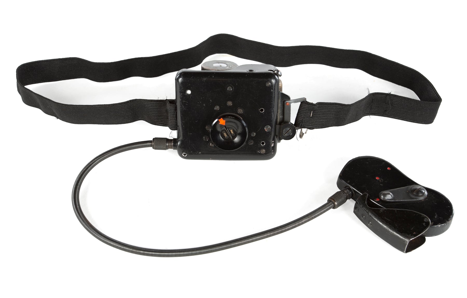 A Trove of Clever KGB Spy Cameras From the Cold War Are Up for Sale ...