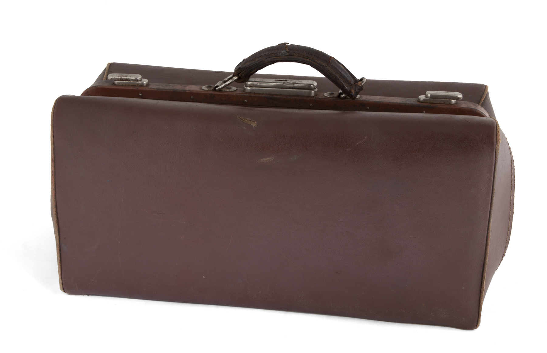 A Trove of Clever KGB Spy Cameras From the Cold War Are Up for Sale ...