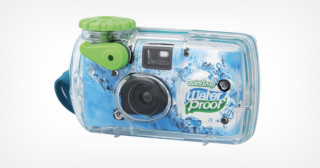Fujifilm Re-Releases the QuickSnap Waterproof 800 Disposable Camera ...