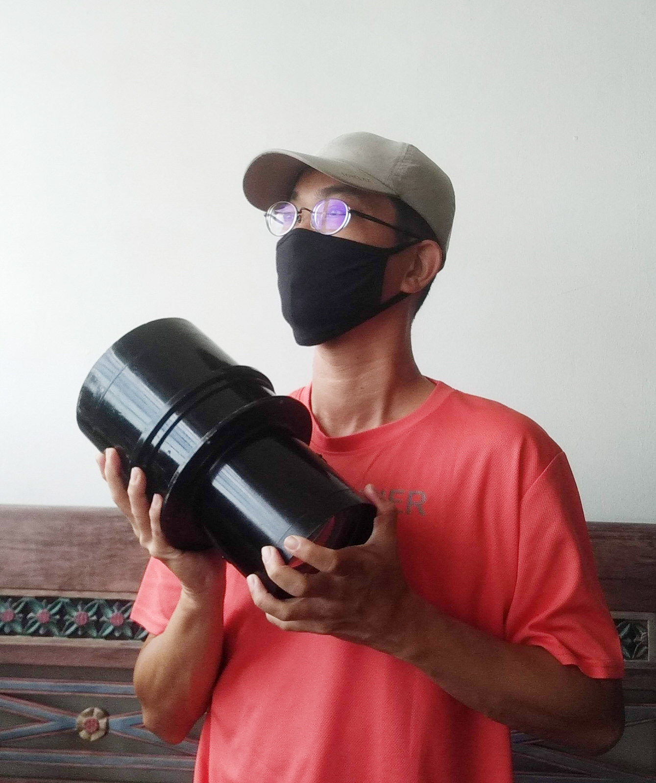 Building a 16x20 Camera with a Giant Aerial Lens and Cardboard | PetaPixel