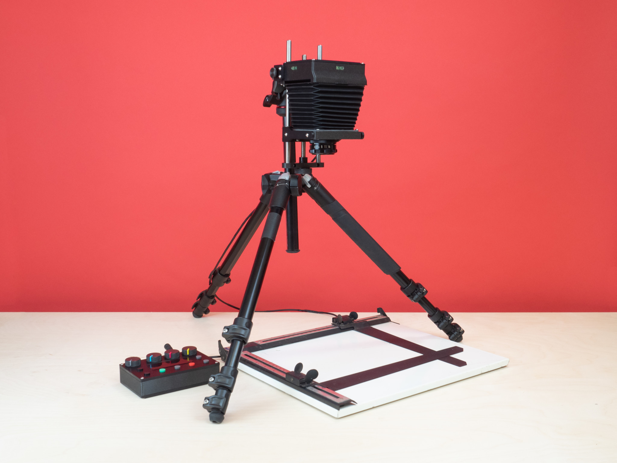 The Intrepid 35mm/120 Compact Enlarger 'Redefines The Darkroom' | PetaPixel