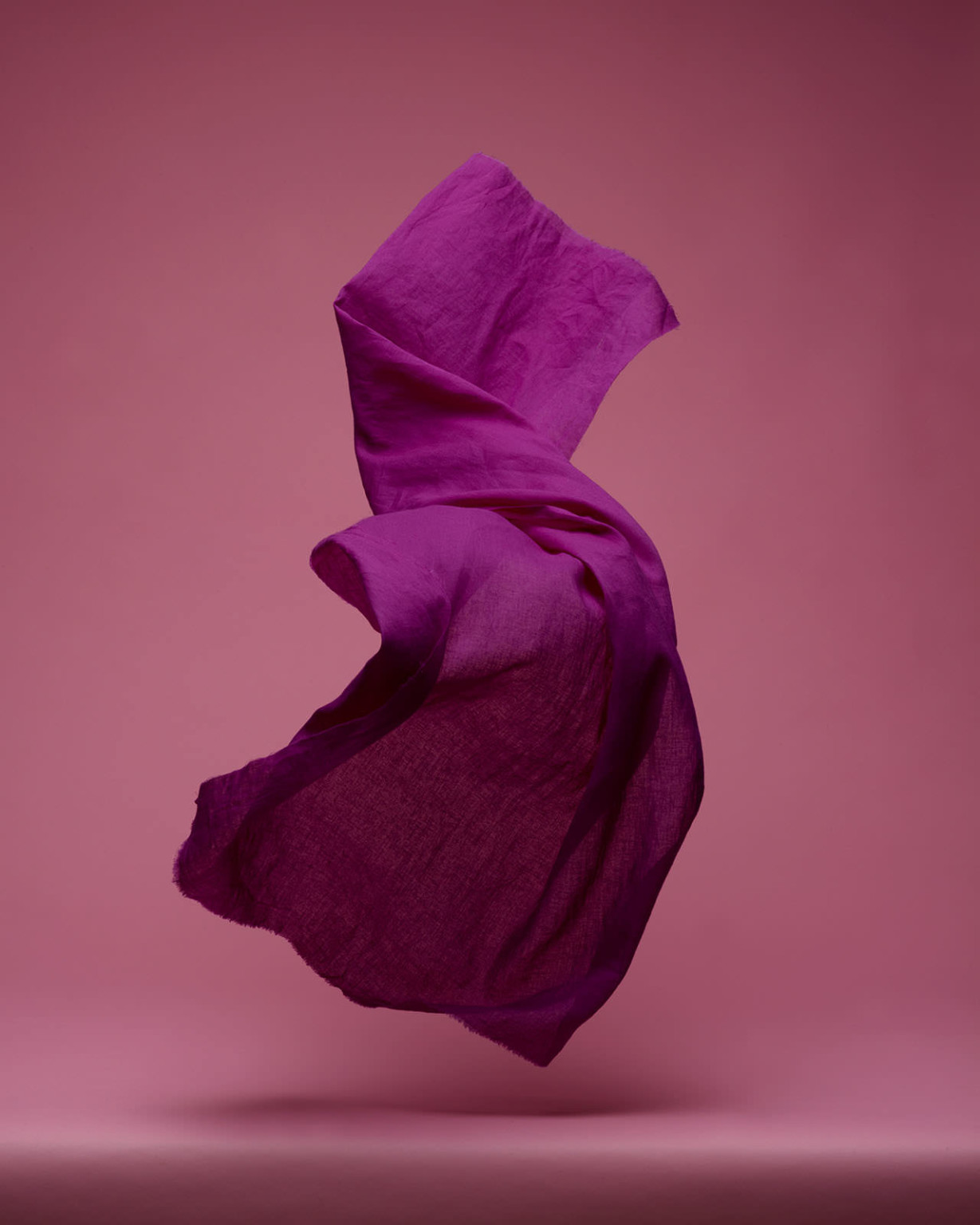 Photographer Shoots 'Dance' Photos of Fabrics in Motion | PetaPixel
