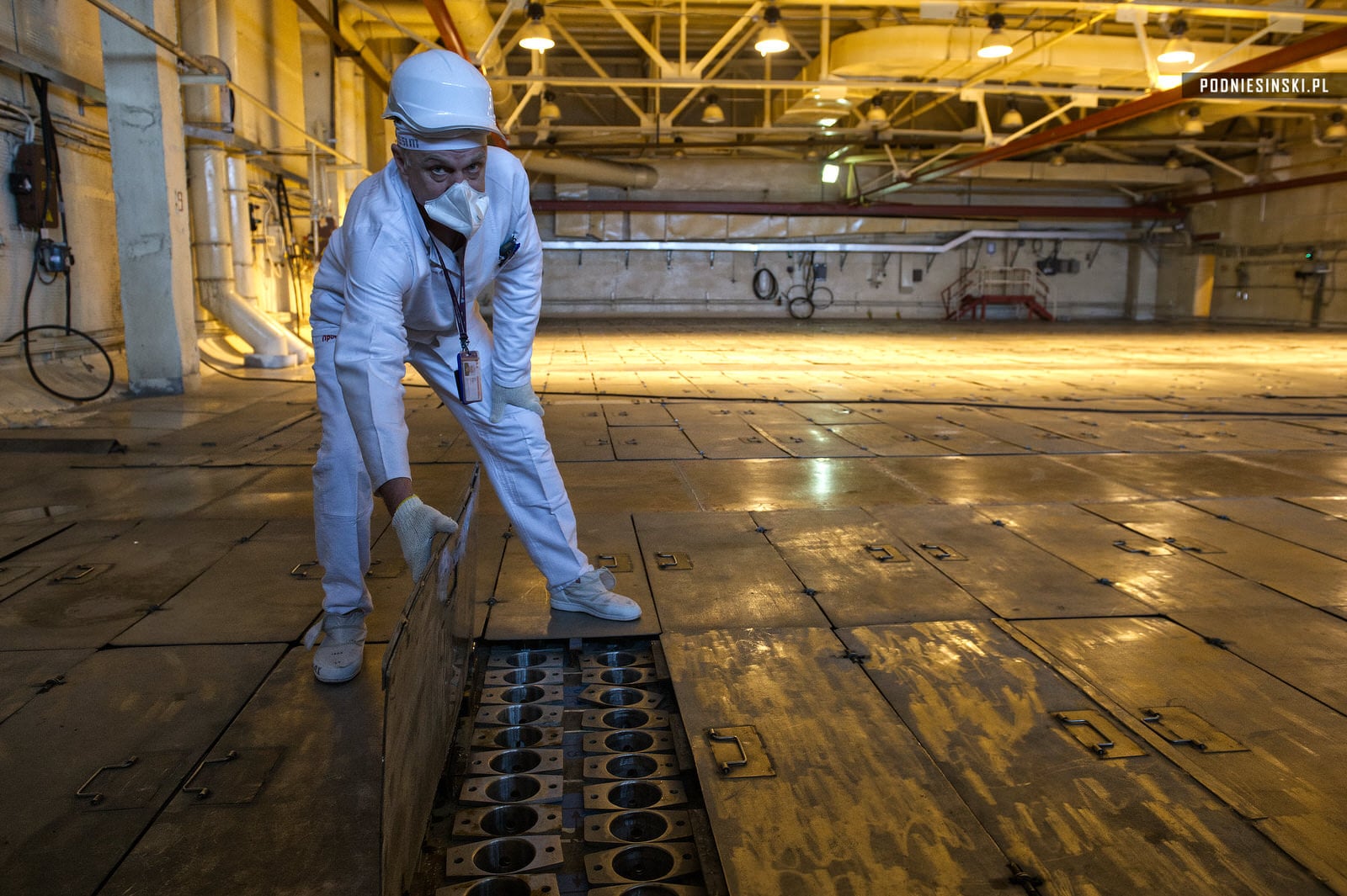 Exclusive Photos Inside the Chernobyl Nuclear Power Plant | PetaPixel