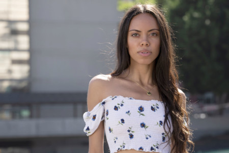 To Shoot Great Portraits, Learn To Control The Background | PetaPixel