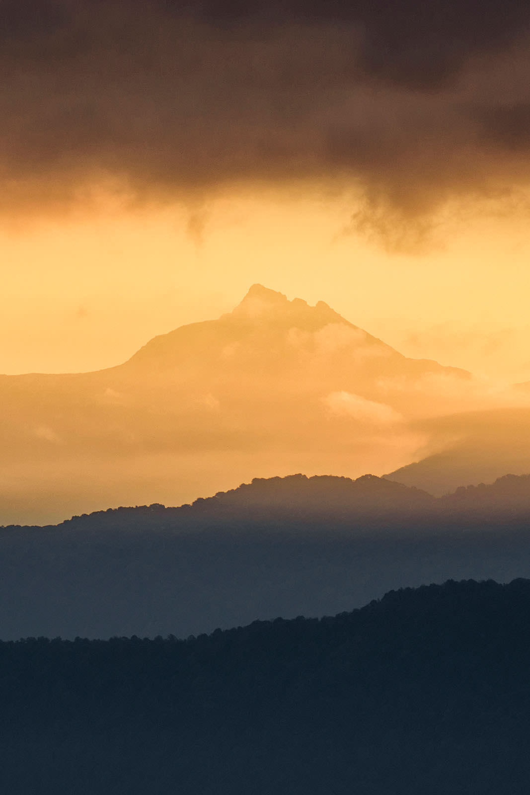 5 Tips to Dramatically Improve Golden Hour Landscapes | PetaPixel