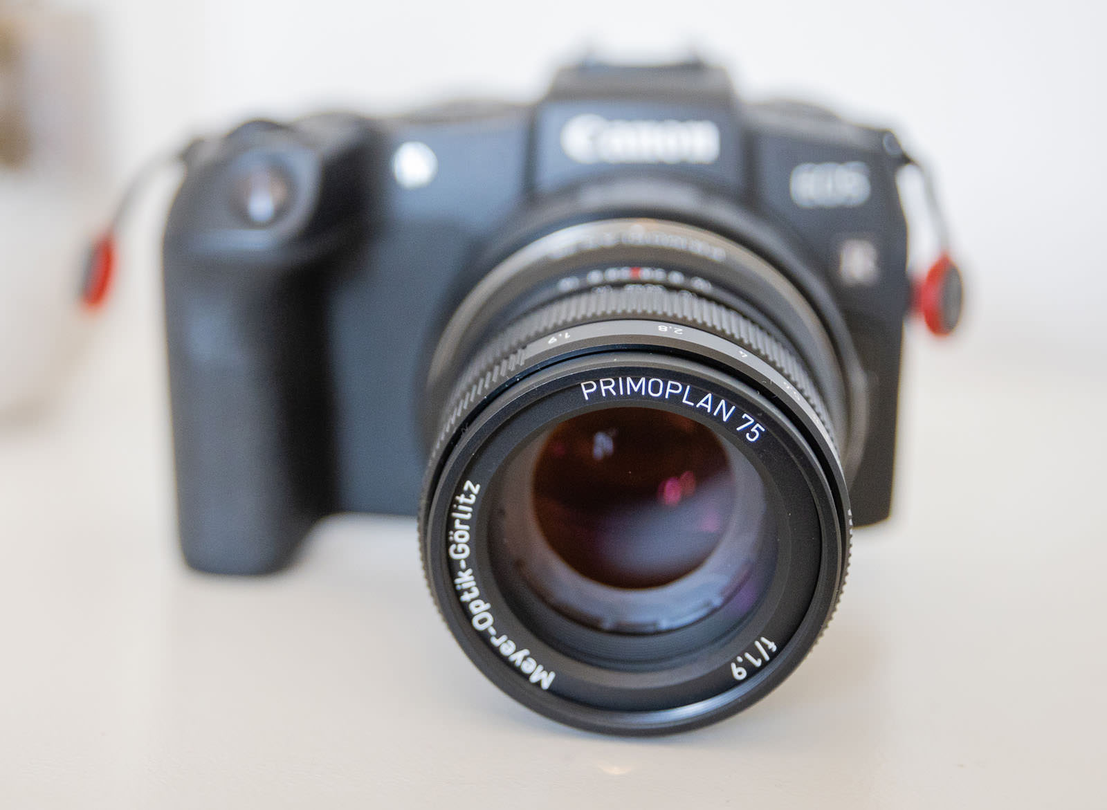 Primoplan 75mm f/1.9 II Review: A Lens with Background-Melting Bokeh ...